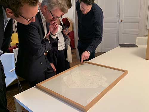 Une nouvelle œuvre exposée à l'agence Groupe Launay de Nantes, avec les ...